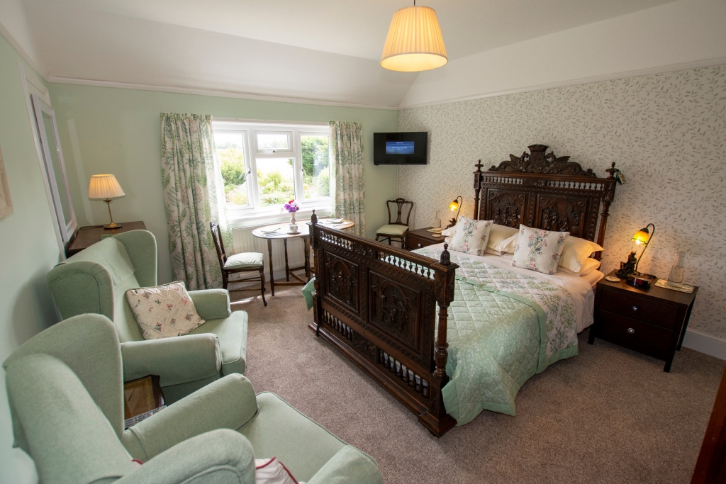 Gallery - Ford Farm House Bed & Breakfast - Isle of Wight Holidays