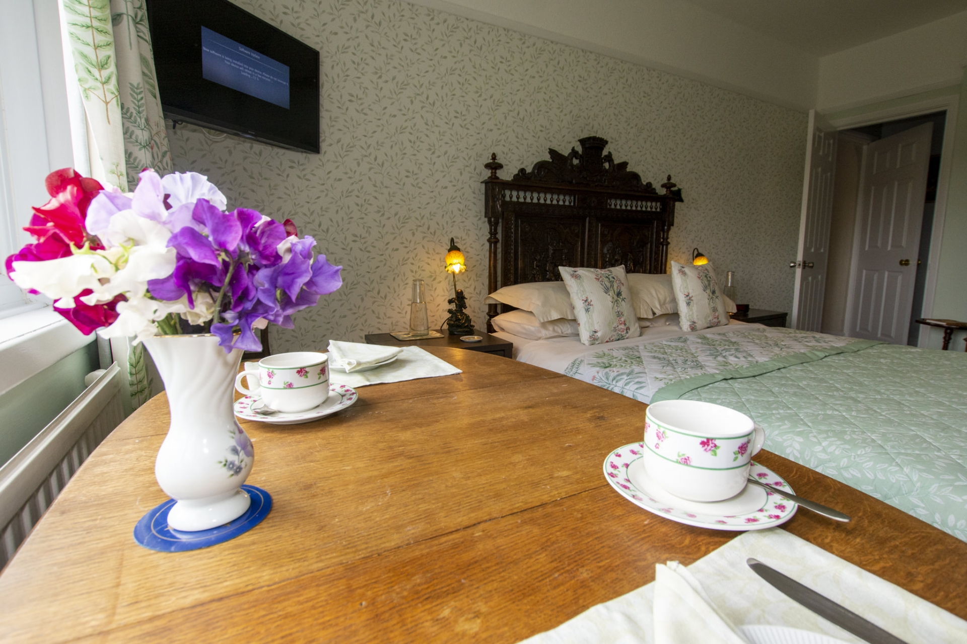 Gallery - Ford Farm House Bed & Breakfast - Isle of Wight Holidays