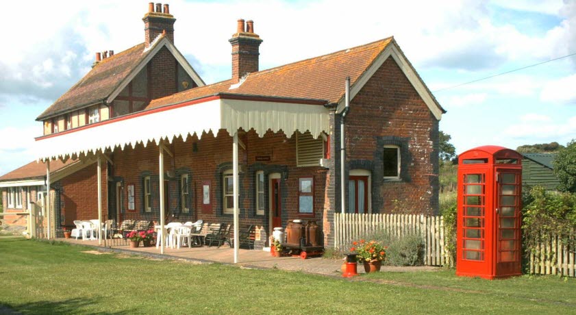 Whitwell Village, Isle of Wight - Ford Farm House Bed & Breakfast ...